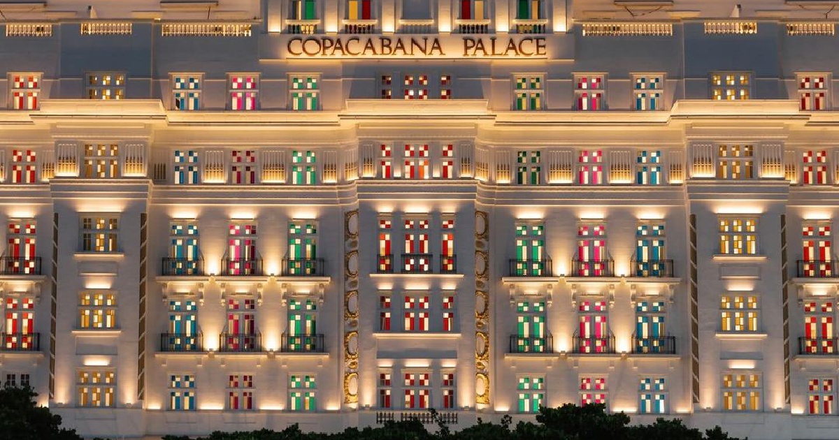 escala colorida para copacabana palace | Nara Roesler